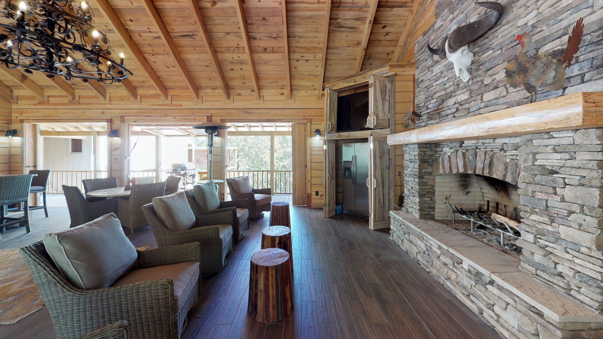 Bigbee Lake Lodge & Trophy Hunting Retreat ~ 9184 Chatom Bigbee Rd ...